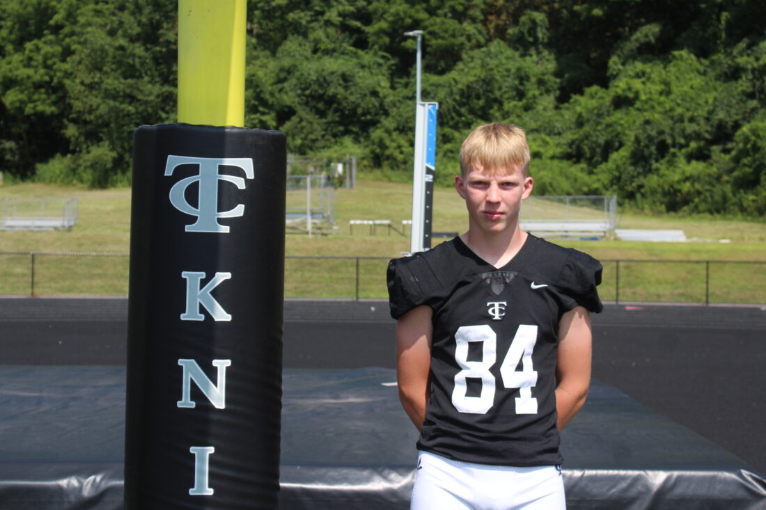 Silver Knights Slay Dragons | News, Sports, Jobs - Tyler Star News